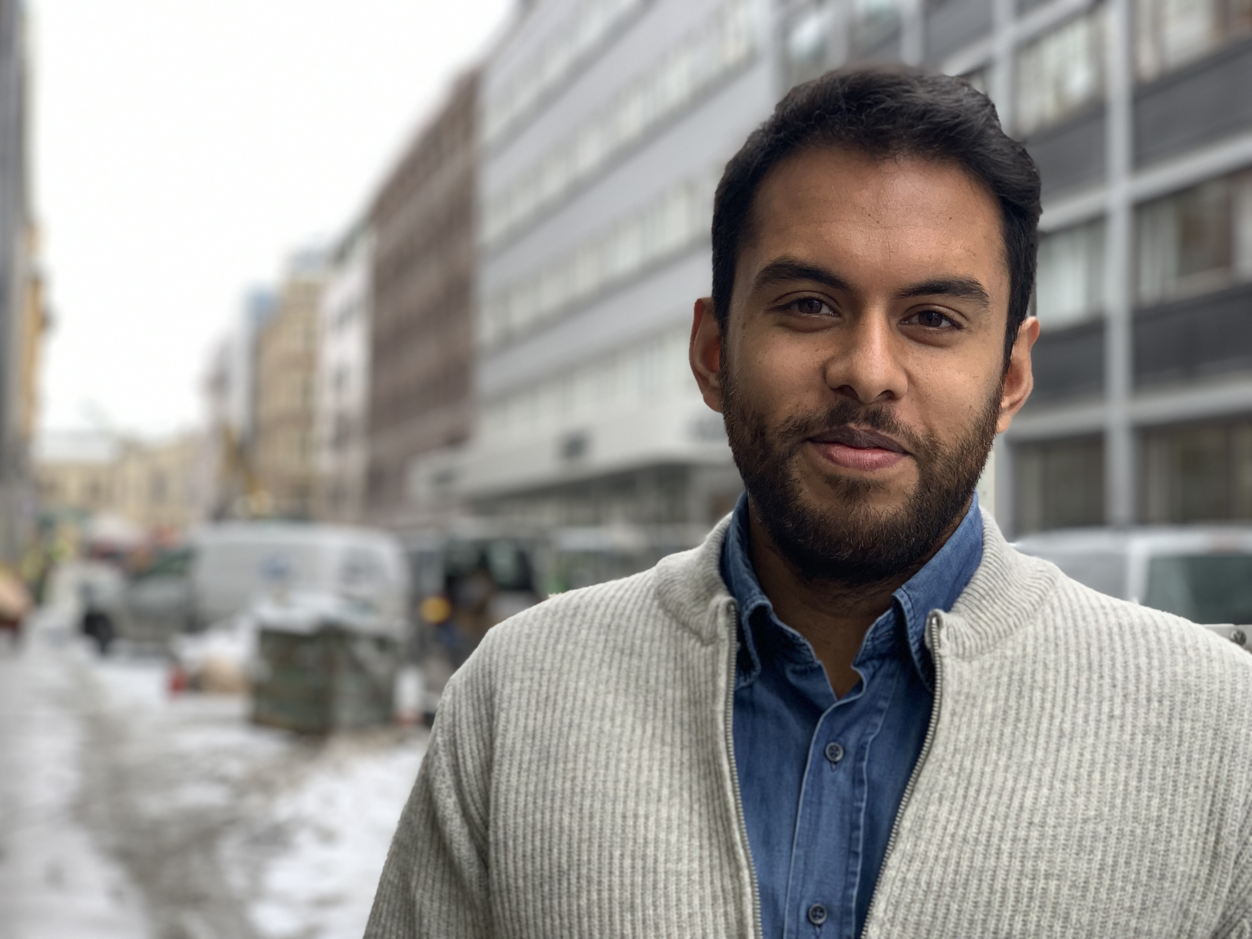 - Noen synes nok det er rart å si opp en trygg og godt betalt advokatjobb