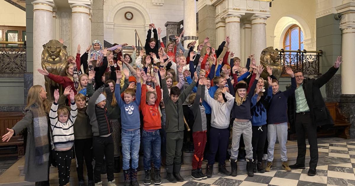 Høyesterett fikk besøk av engasjerte barn